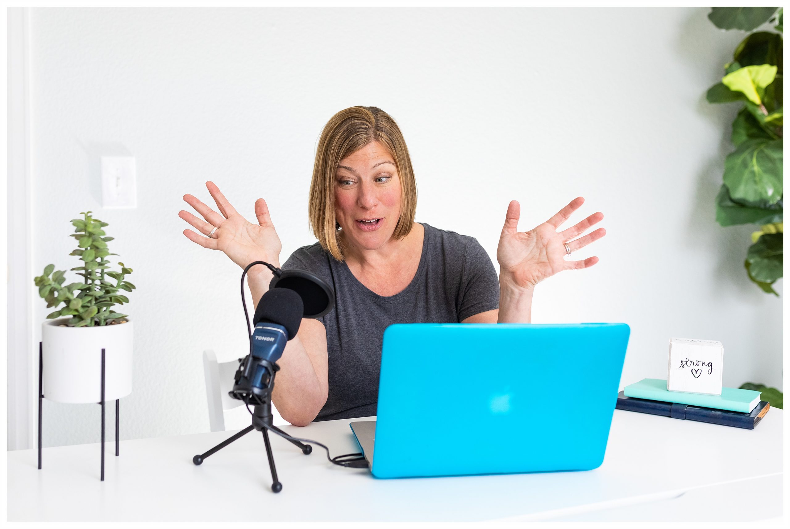 Colorado Springs Business Coach Personal Brand Photo Session | Lora ...